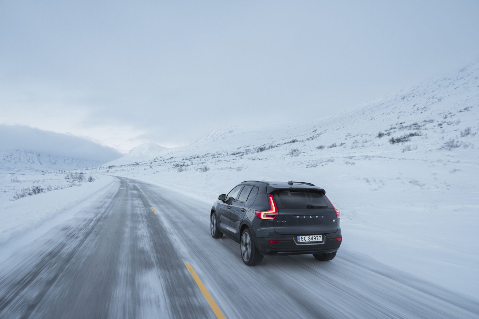 Nokian Tyres Hakkapeliitta R5 SUV - Pure Safety / Nokian Tyres